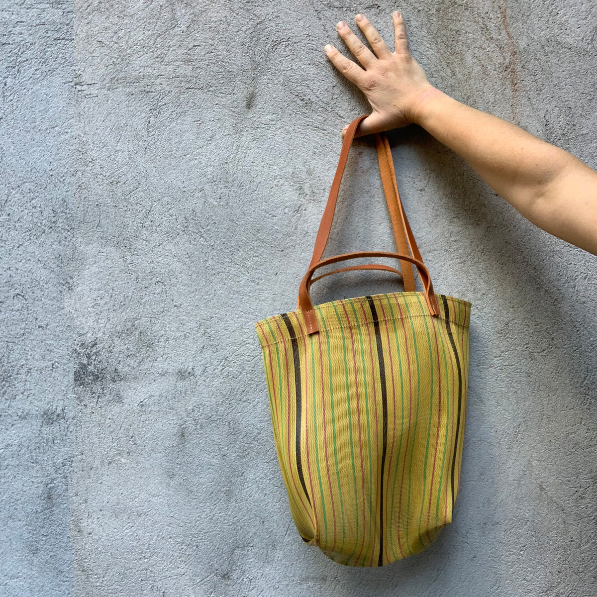 Mini Recycled Plastic Market Tote Bag in Yellow – Spencer Devine